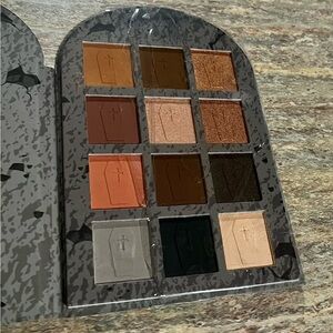 Hot Topic | Makeup | Nib Dead Inside Eyeshadow Palette By Hot Topic ...